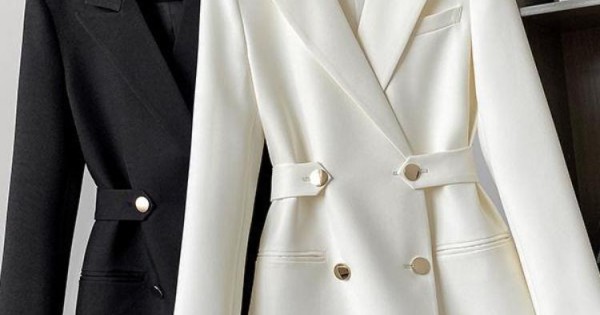 Step into Spring with Confidence: Slim-Fit White Blazer 2023's Hottest Pick